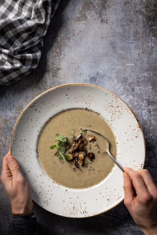 Het allerlekkerste champignonsoep recept: Romige champignonsoep ...
