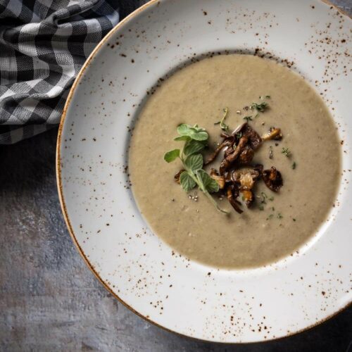 Het allerlekkerste champignonsoep recept: Romige champignonsoep ...