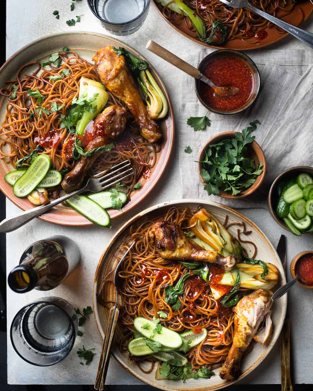 Bami recept: Surinaamse bami met sticky kipdrumsticks | Miljuschka